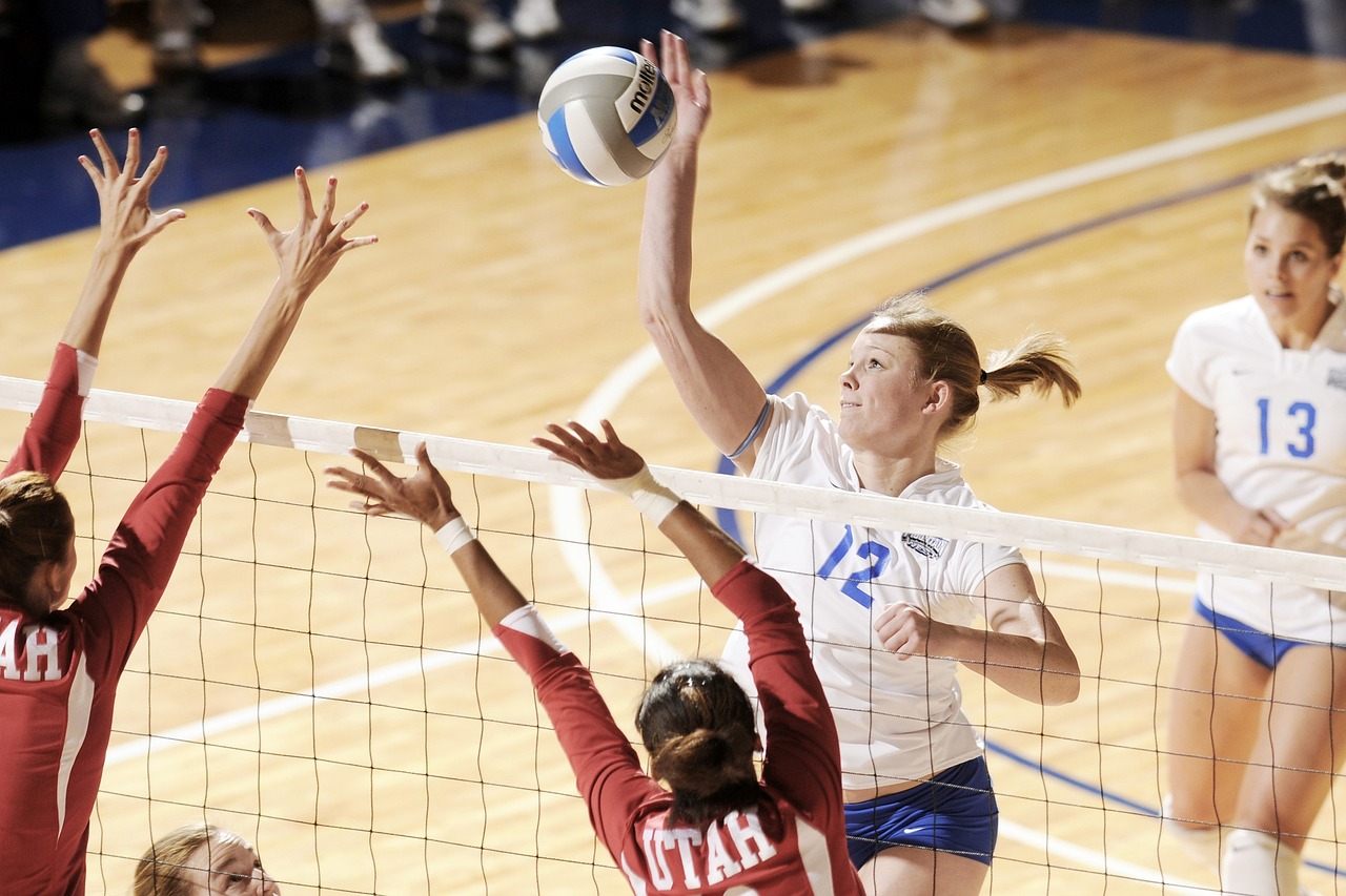 Outside Hitter: A Definite Guide - Volleyball and Me